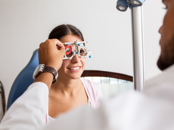 Test Vue en Ligne : Mesurer et Contrôler sa vue | Krys